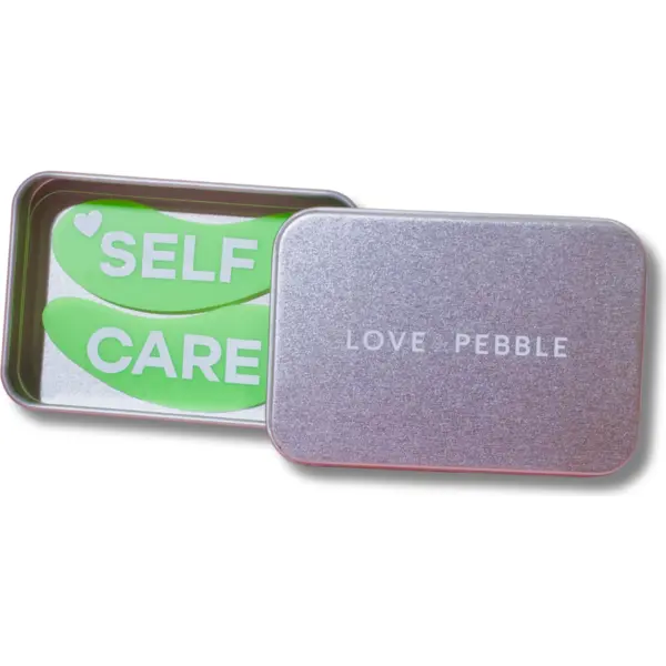 LOVE AND PEBBLE Reusable Silicone Eye Mask - None