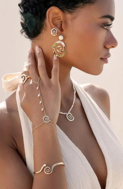 Ettika Aura Swirl Stud Earrings - Gold