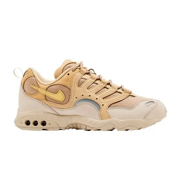 Nike Air Terra Humara Sneakers - Tan