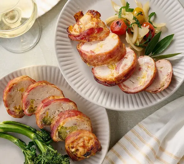 FAMILY FARMS 14-oz Bacon Wrapped Stuffed Chicken - One-color