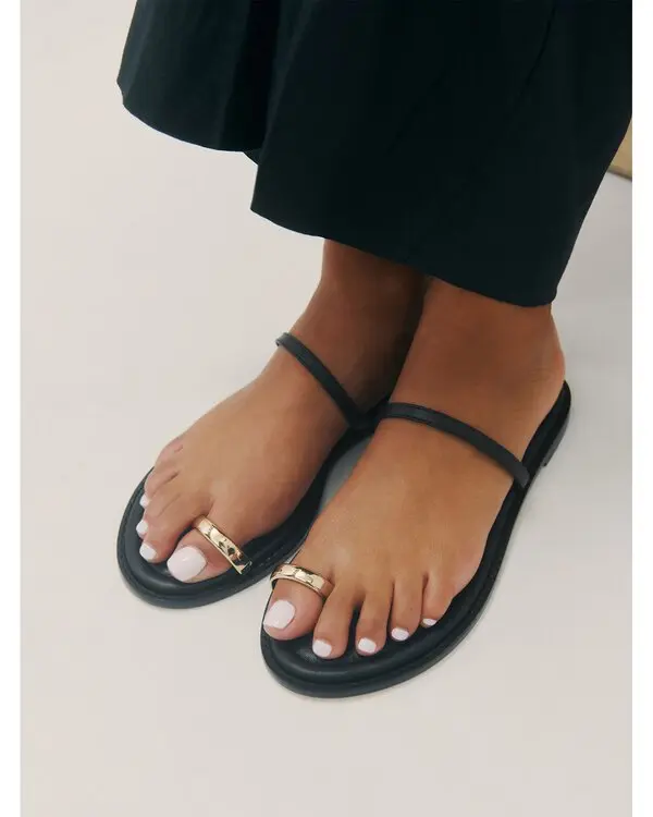 REFORMATION Cassandra Sandals