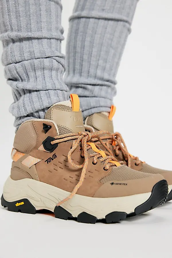 Teva Grandview Max Gore-tex Hiking Boots - Dune
