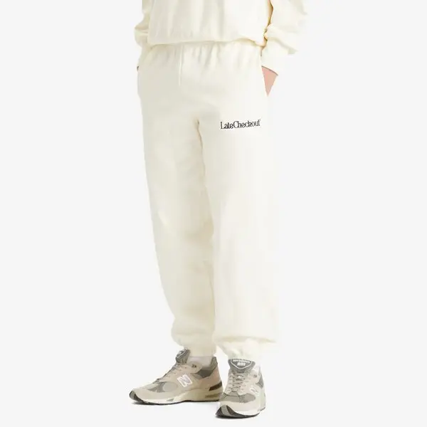 LATE CHECKOUT Joggers