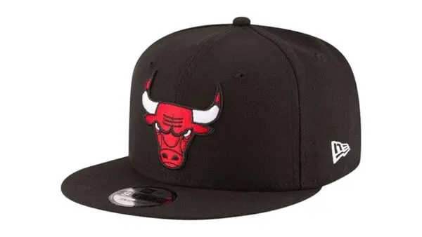 New Era 9fifty Chicago Bulls Snapback Cap - Black/red