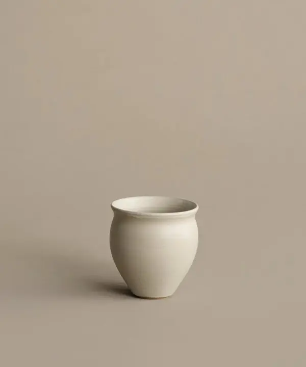 RACHEL CARTER CERAMICS Classic Vessel - White