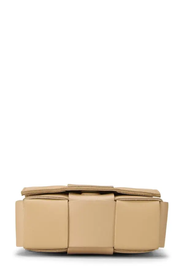 Bottega Veneta Maxi Intrecciato Candy Cassette Crossbody - Beige