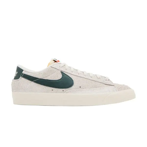 Nike Blazer Low '77 Vintage Sneakers - Cream