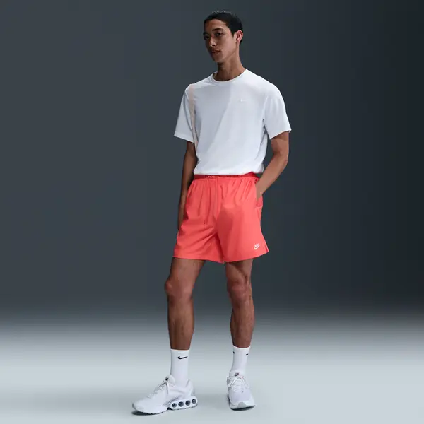 Nike Club Woven Flow Shorts - Orange