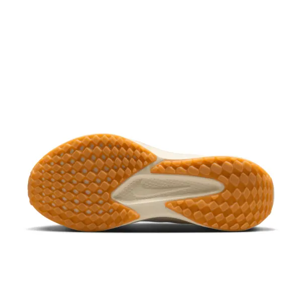 Nike Quest Road Running Shoes
