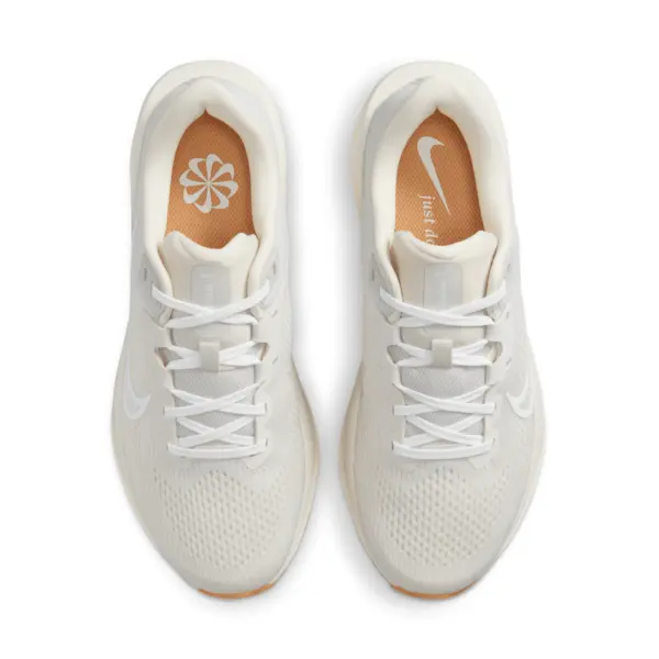 Nike Quest Road Running Shoes