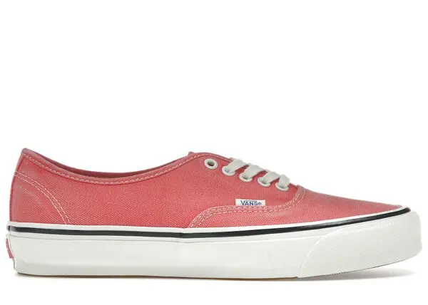 VANS Authentic 44 Lx Duck Canvas - Cayenne Red
