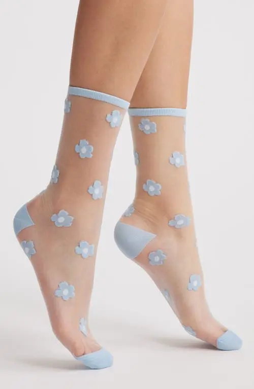 MEMOI Daisies Sheer Crew Socks - Light Blue