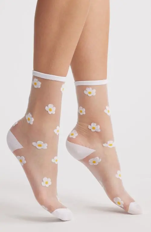 MEMOI Daisies Sheer Crew Socks - White