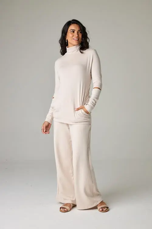 EAVOLU Acadia Eco-luxe Rib Split-sleeve Long Sleeve Top - Bone