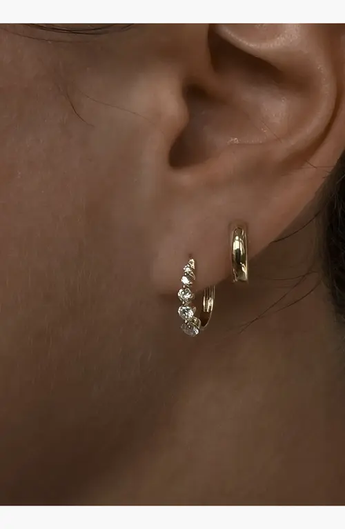 KINN Classic Huggie Earrings - Single