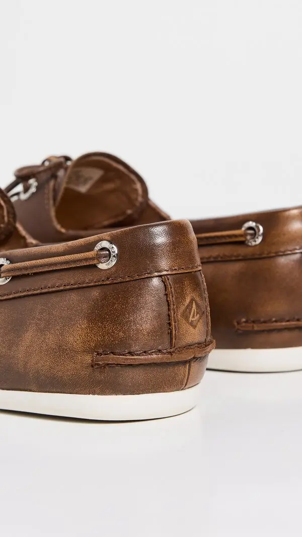 Sperry Slim Boat Shoes - Tan