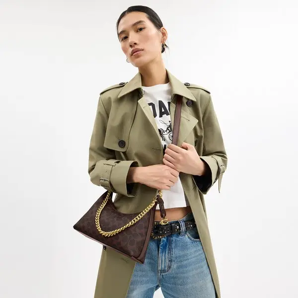 COACH Juliet Shoulder Bag 25 In Signature Canvas - B4/maple Maple
