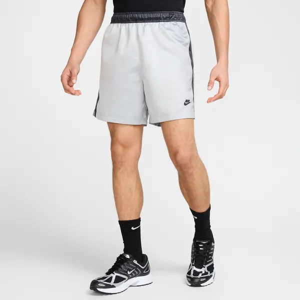 Nike Sportswear Club Flow Football Shorts - Grey