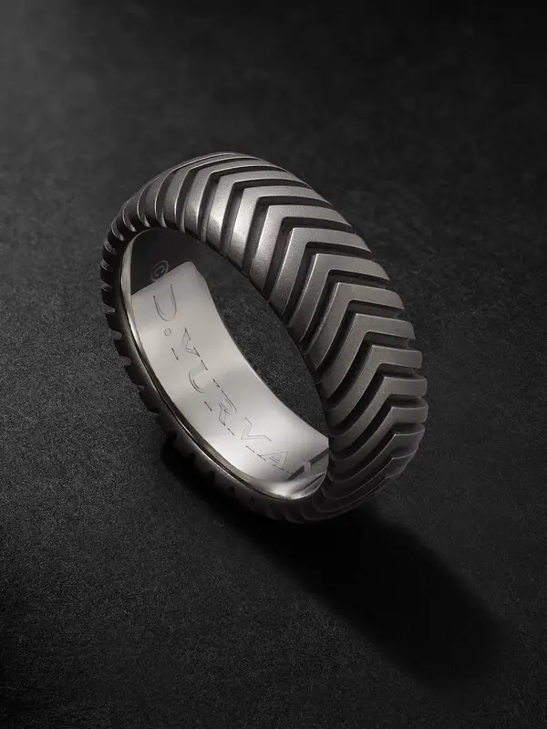 David Yurman Chevron Band Ring - Black