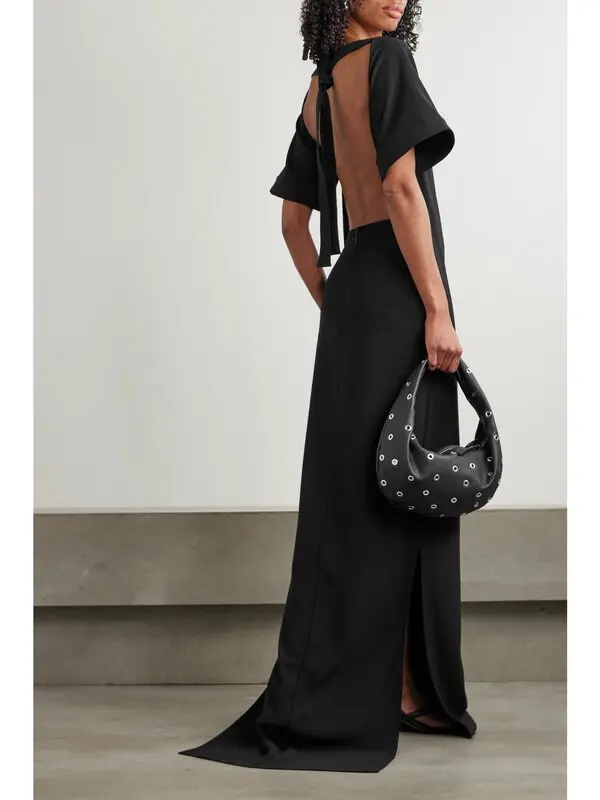 16Arlington Clelia Crepe Gown