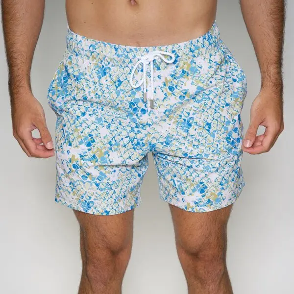 LE CLUB 4.25" Eco-friendly 4-way Stretch Swim Trunks - White With Snake Print