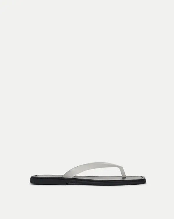 Veronica Beard Clea Jelly Flip-flop Sandal - Coconut