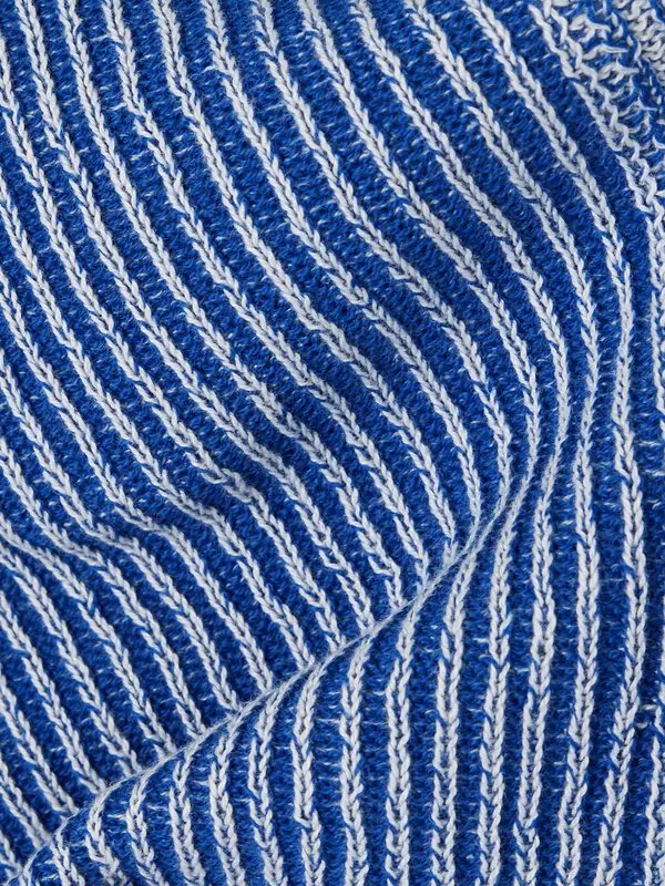 Escvdo Dual Paneled Ribbed Cotton Turtleneck Sweater