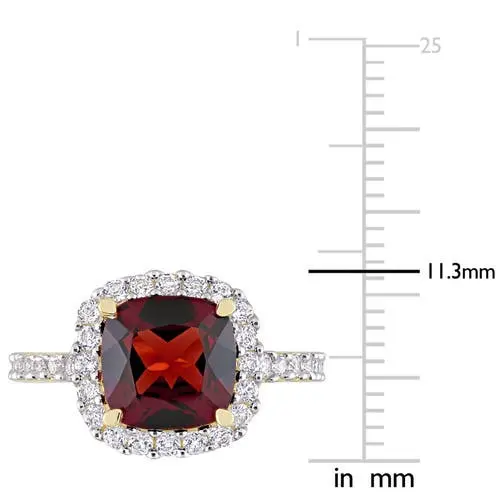 JULIANNA B. Gemstone Halo Ring - Garnet/yellow-plated