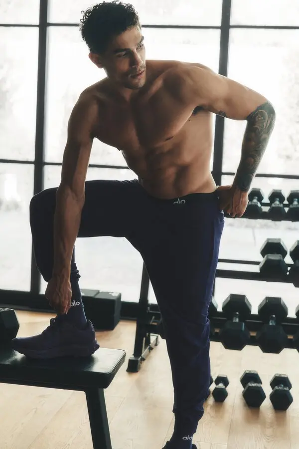 Alo Yoga Max Performance Jogger Pants - Navy