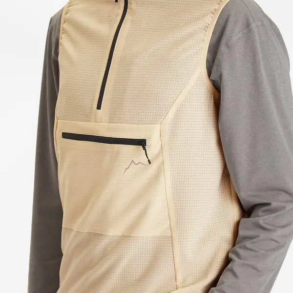 CAYL Flow Pullover Vest