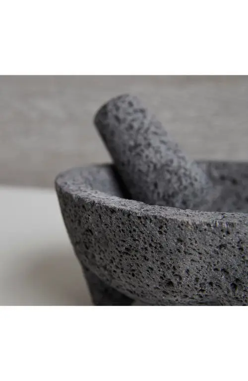 VERVE CULTURE Molcajete In Basket