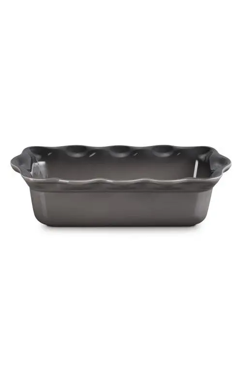 LE CREUSET Heritage Stoneware 9-inch Fluted Loaf Pan - Oyster