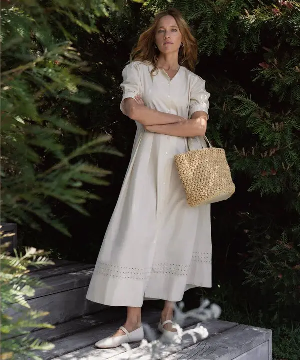 Jenni Kayne Capri Handheld Bag
