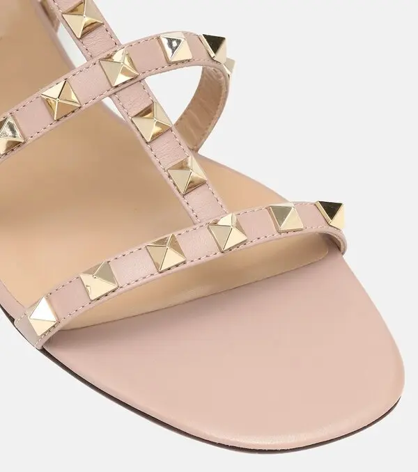 Valentino Garavani Rockstud Leather Sandals - Neutrals