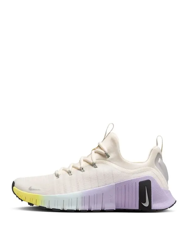Nike Free Metcon Sneakers