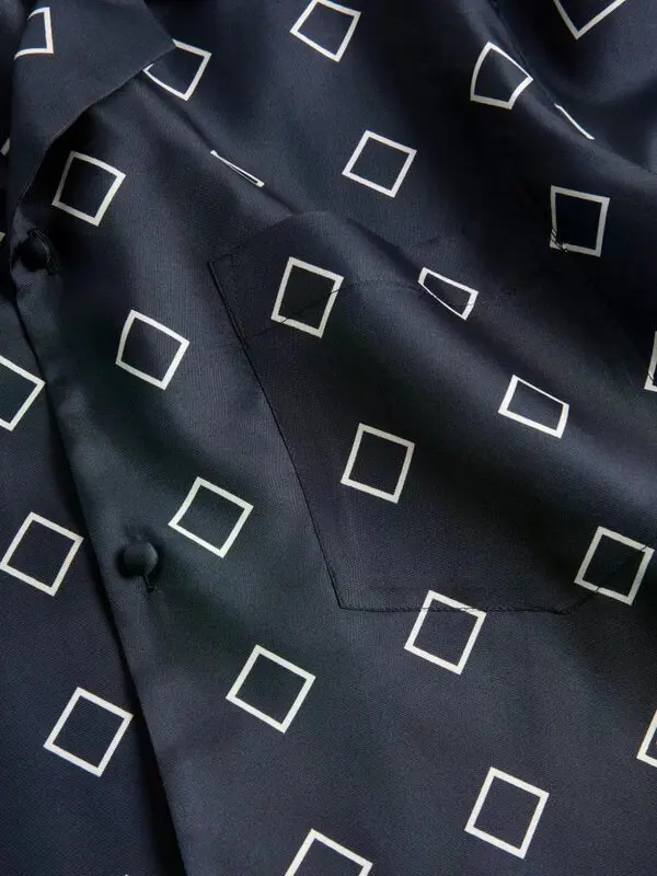 Valentino Garavani Silk Twill Bowling Shirt With Opticool Print