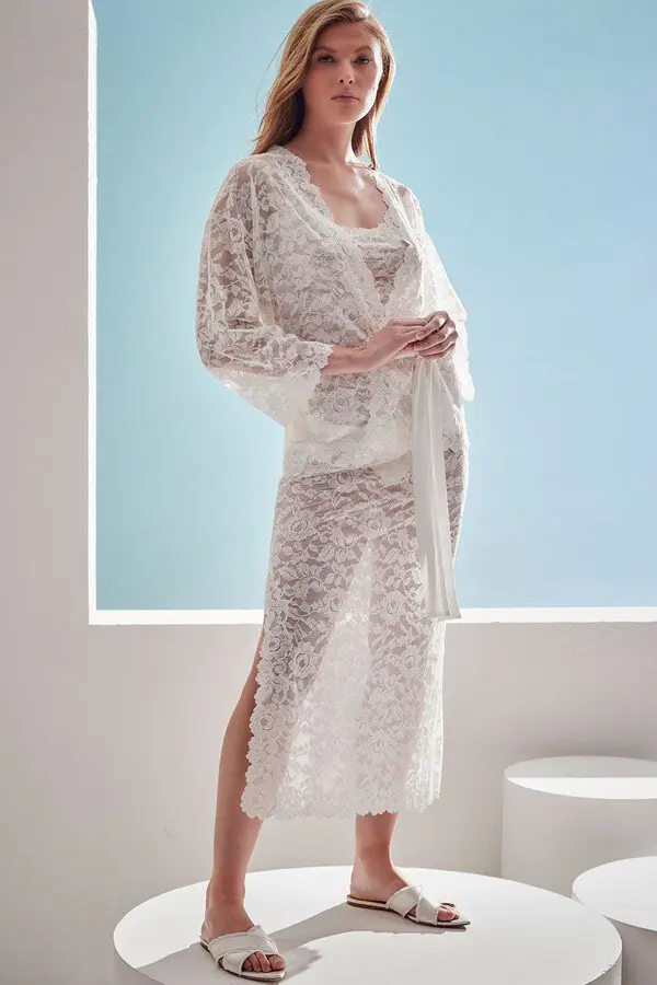 Natori Peony Lace Gown - White