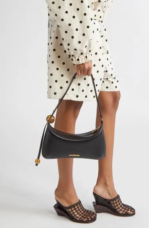 Jacquemus Le Grand Bisou Perle Leather Shoulder Bag - Black