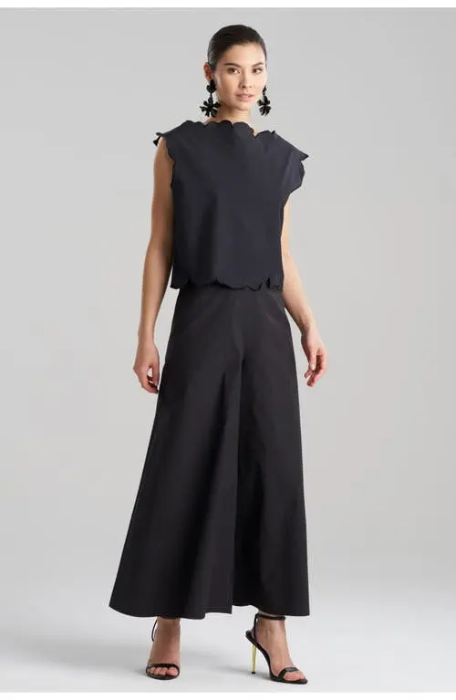 Natori Tech Cotton Taffeta Square Top With Embroidery