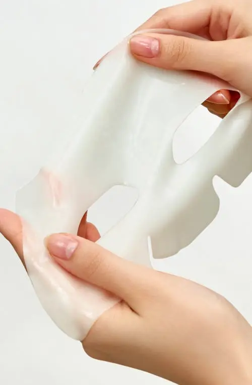 LUVUM Calming Repair Cica Gel Mask