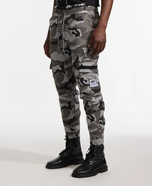 ECKO UNLTD. Several Steps Cargo Jogger - Street Camo