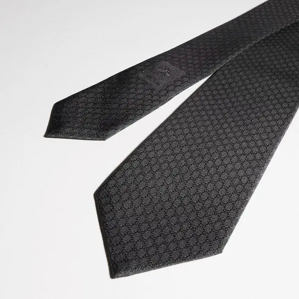 Gucci Gg Silk Jacquard Tie - Grey