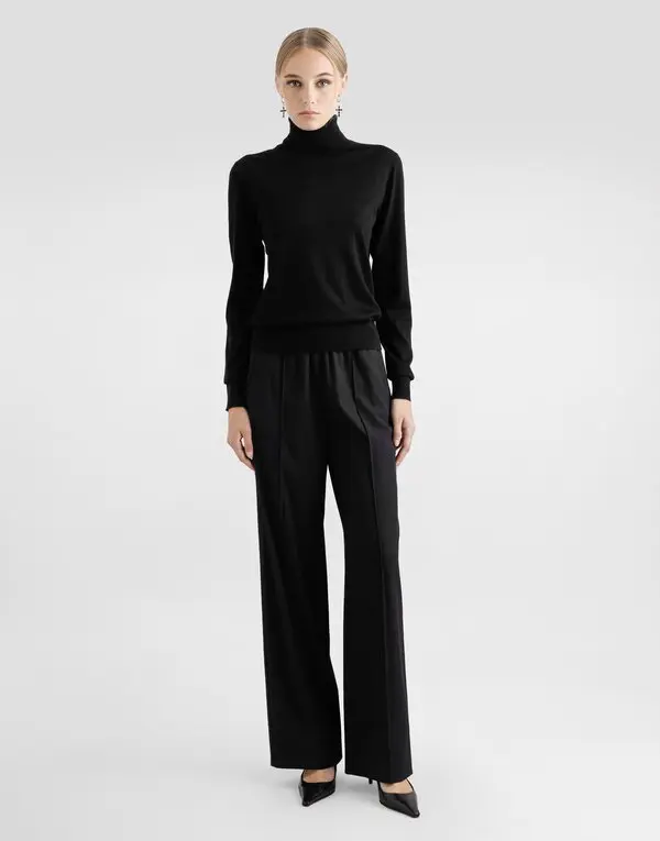Dolce & Gabbana Wool Turtle-neck Sweater With Dg Logo - Black