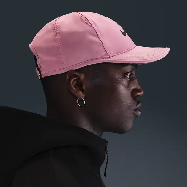 Nike Dri-fit Club Unstructured Featherlight Cap - Pink