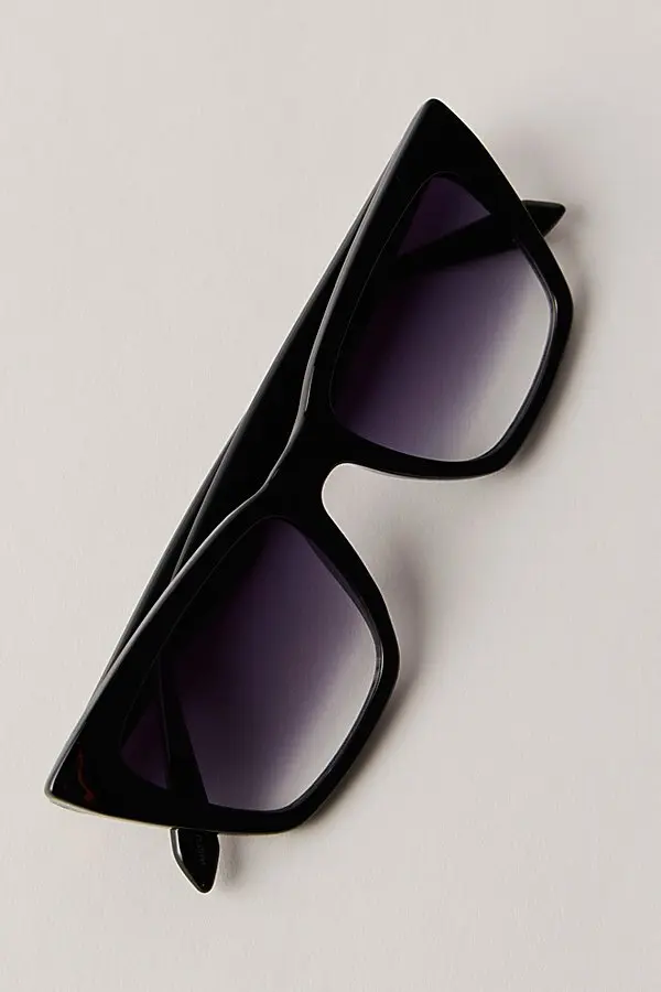 Quay Call The Shots Cat-Eye Sunglasses - Black/Fade  display picture 3