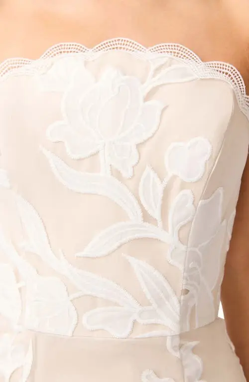 ELLIATT Flor Strapless Cocktail Dress