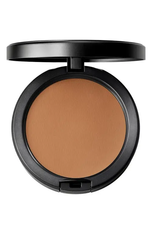MAC COSMETICS Studio Fix Powder Plus Foundation - Nc47