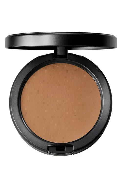 MAC COSMETICS Studio Fix Powder Plus Foundation - Nc50