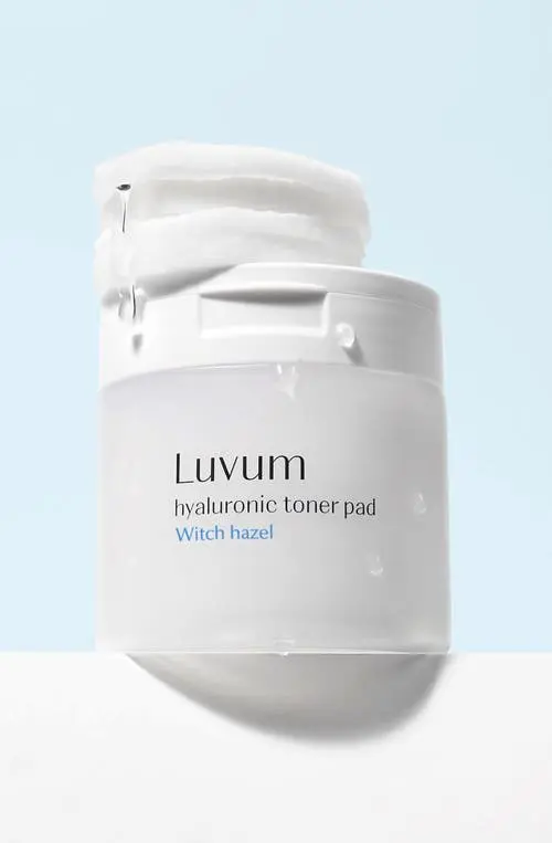 LUVUM Witch Hazel Hyaluronic Toner Pad