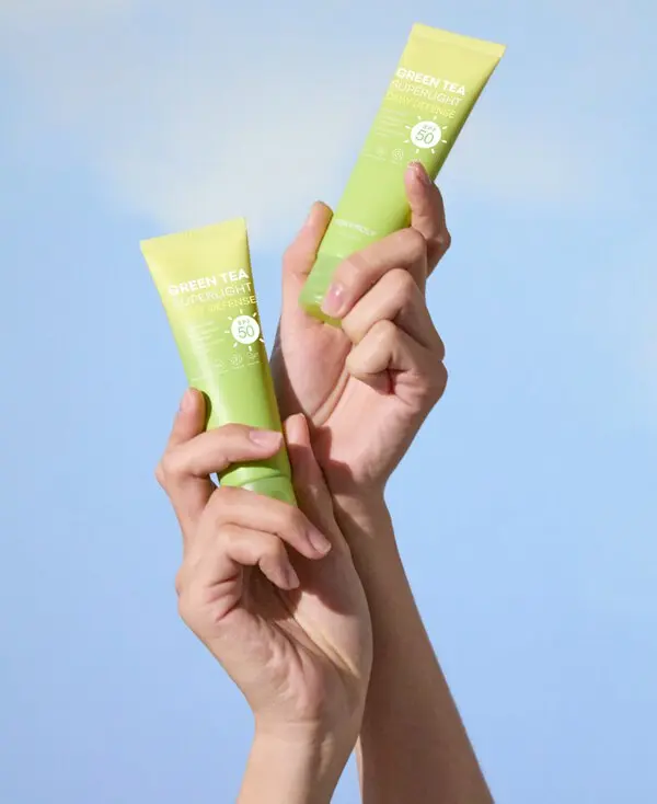 TONYMOLY Green Tea Superlight Daily Defense Sunscreen - No Color